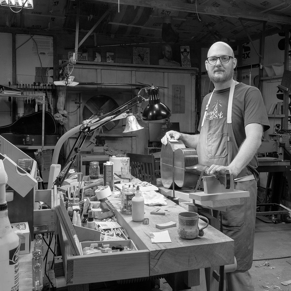 About – Erik Tosten Guitars